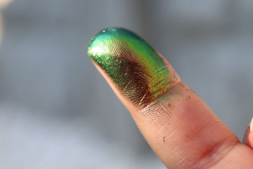 Multichrome shadeshifter pigment - Green With Envy – Sarazaar